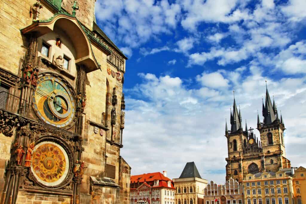 Que faire à Prague ? 16 lieux incontournables pour un séjour réussi