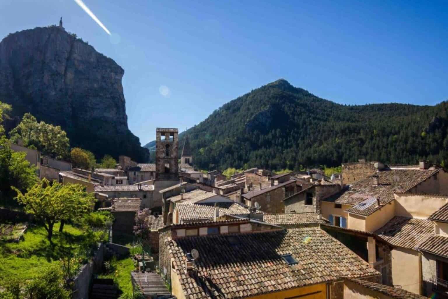 Visiter Castellane : découvrez les meilleures activités