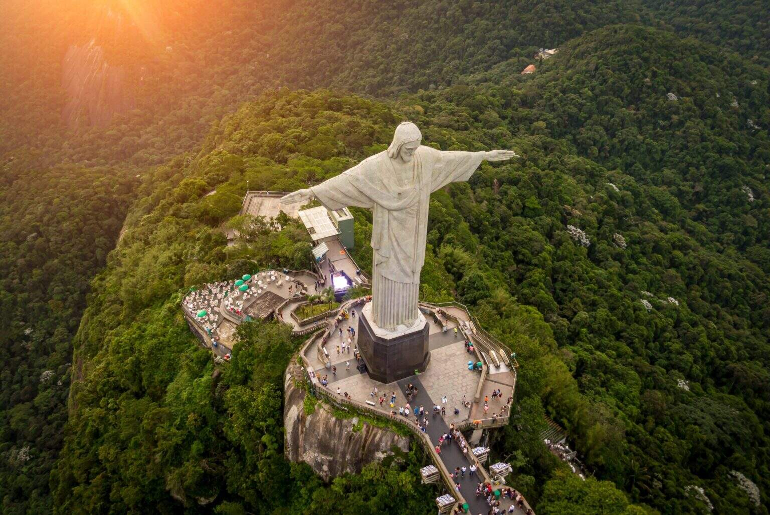 Visiter la statue du Christ rédempteur à Rio de Janeiro